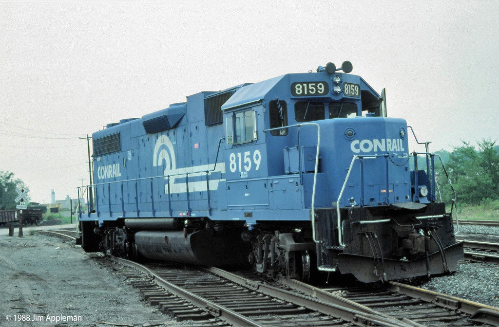 CR 8159 derailed, Williamsport, PA 8/28/1988 | Conrail Photo Archive